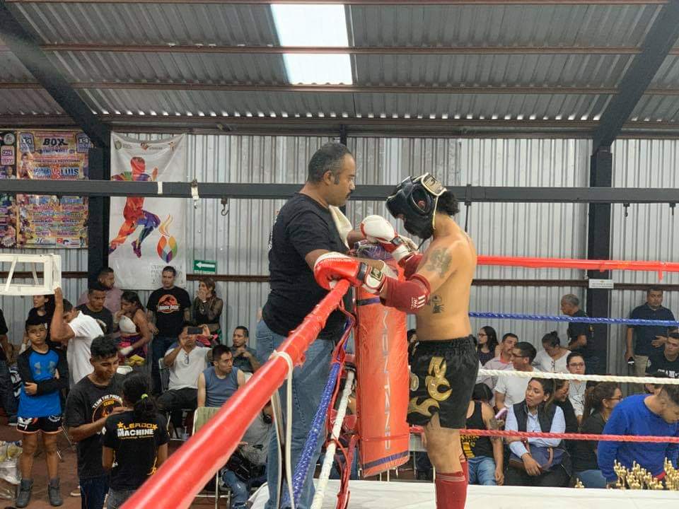 Yobal Muay Thai, academia de artes marciales con mística tailandesa ...